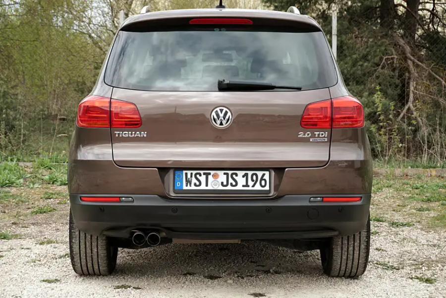 Brown Volkswagen Tiguan 2013 in Riga, with an engine capacity of 2.00 L and mileage of 154 thousand km for 12700 €, photo 11 on AUTOMOTO.COM.LV