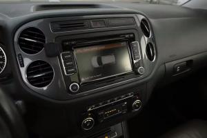 Brown Volkswagen Tiguan 2013 in Jelgava, with an engine capacity of 2.00 L and mileage of 267 thousand km for 11900 €, photo 18 on AUTOMOTO.COM.LV