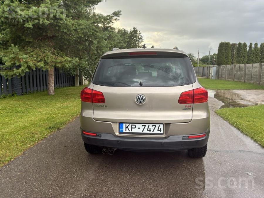 Brūns Volkswagen Tiguan 2013 Rīga, ar dzinēja tilpumu 1.40 L un nobraukumu 240 tūkst. km par 9300 €, foto 7 vietnē AUTOMOTO.COM.LV