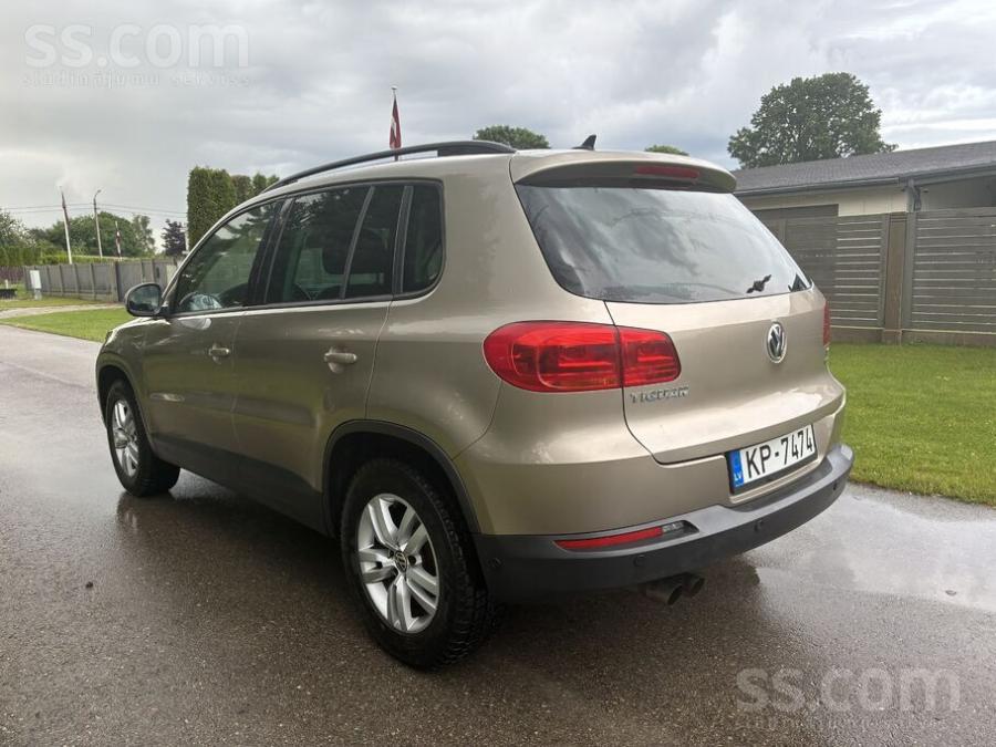 Brūns Volkswagen Tiguan 2013 Rīga, ar dzinēja tilpumu 1.40 L un nobraukumu 240 tūkst. km par 9300 €, foto 8 vietnē AUTOMOTO.COM.LV