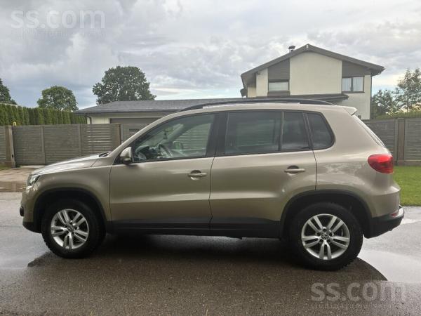 Brūns Volkswagen Tiguan 2013 Rīga, ar dzinēja tilpumu 1.40 L un nobraukumu 240 tūkst. km par 9300 €, foto 9 vietnē AUTOMOTO.COM.LV