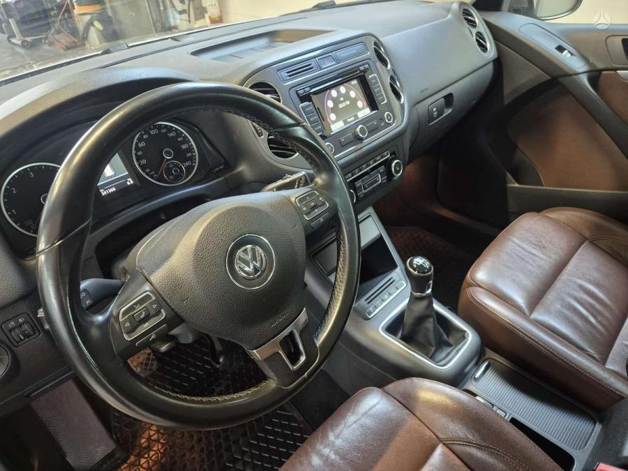 Brūns Volkswagen Tiguan 2013 Raseiniai, ar dzinēja tilpumu 1.97 L un nobraukumu 241 tūkst. km par 8400 €, foto 14 vietnē AUTOMOTO.COM.LV