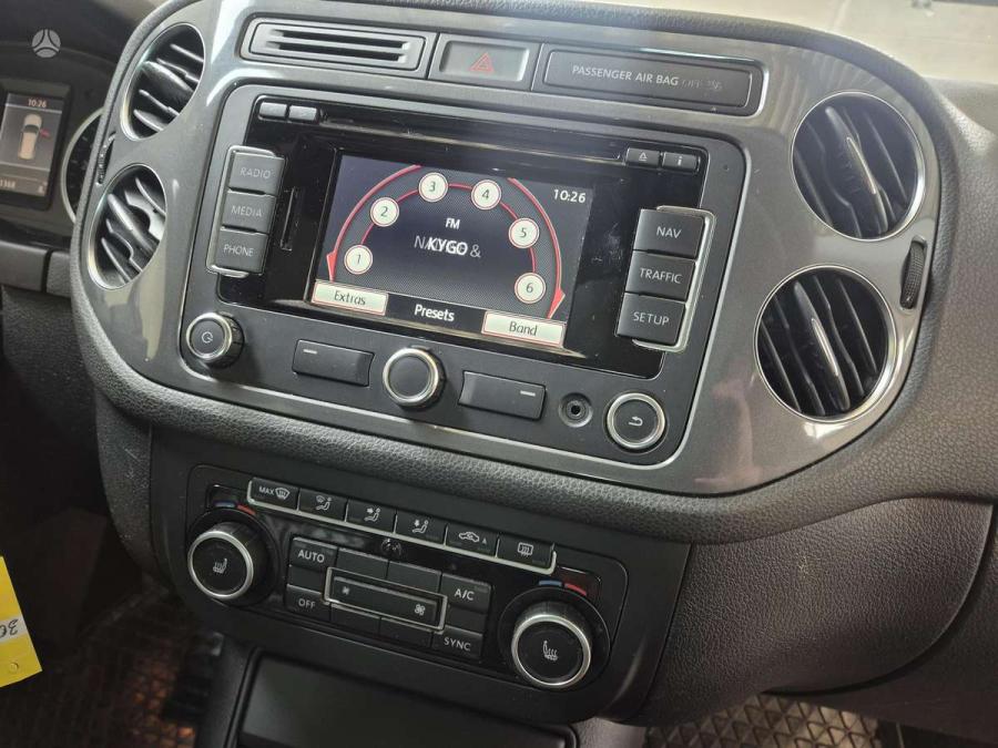 Brūns Volkswagen Tiguan 2013 Raseiniai, ar dzinēja tilpumu 1.97 L un nobraukumu 241 tūkst. km par 8400 €, foto 20 vietnē AUTOMOTO.COM.LV