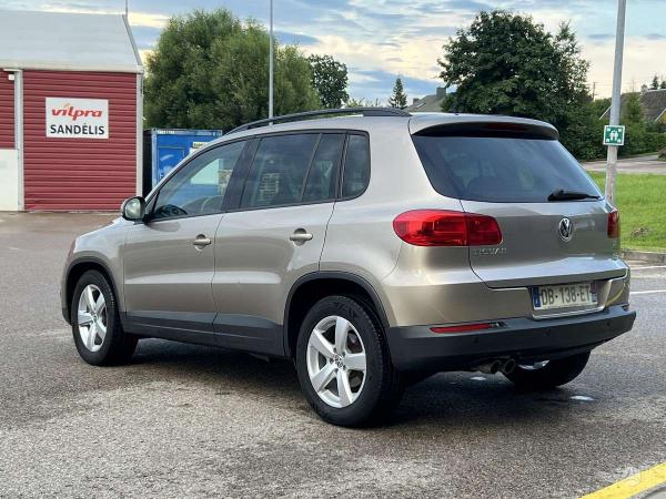 Brūns Volkswagen Tiguan 2013 Utena, ar dzinēja tilpumu 1.97 L un nobraukumu 233 tūkst. km par 8750 €, foto 4 vietnē AUTOMOTO.COM.LV