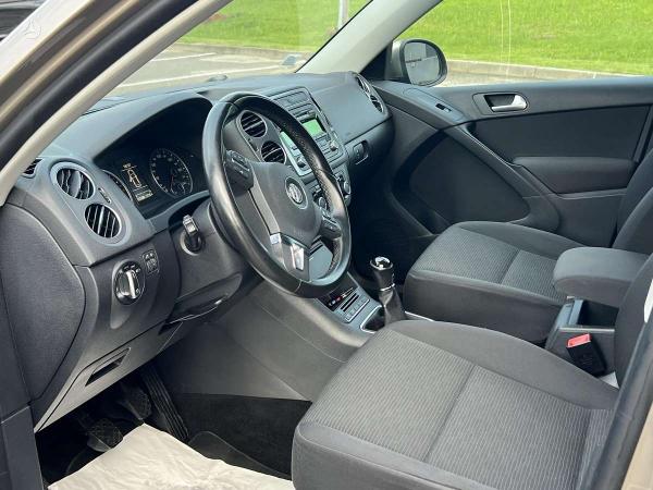 Brūns Volkswagen Tiguan 2013 Utena, ar dzinēja tilpumu 1.97 L un nobraukumu 233 tūkst. km par 8750 €, foto 8 vietnē AUTOMOTO.COM.LV