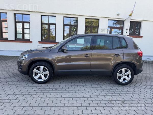Brūns Volkswagen Tiguan 2013 Jelgava, ar dzinēja tilpumu 2.00 L un nobraukumu 244 tūkst. km par 8900 €, foto 4 vietnē AUTOMOTO.COM.LV