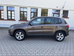 Brūns Volkswagen Tiguan 2013 Jelgava, ar dzinēja tilpumu 2.00 L un nobraukumu 244 tūkst. km par 8900 €, foto 4 vietnē AUTOMOTO.COM.LV