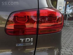 Brūns Volkswagen Tiguan 2013 Jelgava, ar dzinēja tilpumu 2.00 L un nobraukumu 244 tūkst. km par 8900 €, foto 10 vietnē AUTOMOTO.COM.LV
