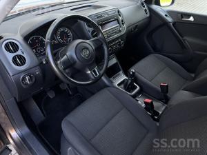 Brūns Volkswagen Tiguan 2013 Jelgava, ar dzinēja tilpumu 2.00 L un nobraukumu 244 tūkst. km par 8900 €, foto 12 vietnē AUTOMOTO.COM.LV