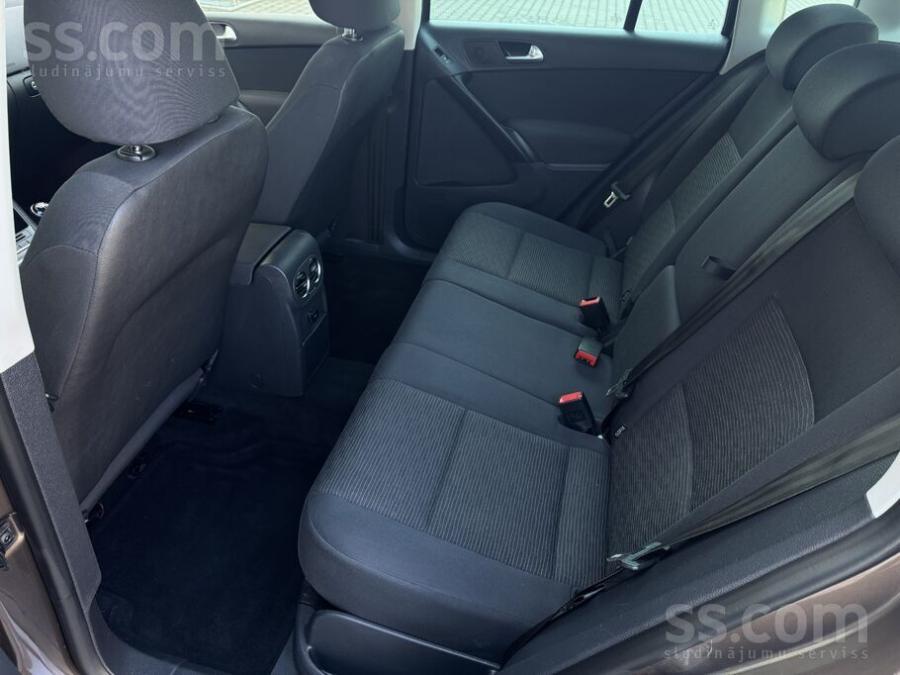 Brūns Volkswagen Tiguan 2013 Jelgava, ar dzinēja tilpumu 2.00 L un nobraukumu 244 tūkst. km par 8900 €, foto 14 vietnē AUTOMOTO.COM.LV