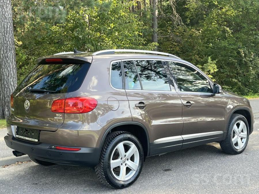 Brūns Volkswagen Tiguan 2013 Valmiera, ar dzinēja tilpumu 2.00 L un nobraukumu 0 tūkst. km par 9800 €, foto 5 vietnē AUTOMOTO.COM.LV