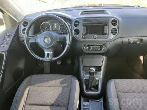 Brūns Volkswagen Tiguan 2013 Valmiera, ar dzinēja tilpumu 2.00 L un nobraukumu 0 tūkst. km par 9800 €, foto 10 vietnē AUTOMOTO.COM.LV