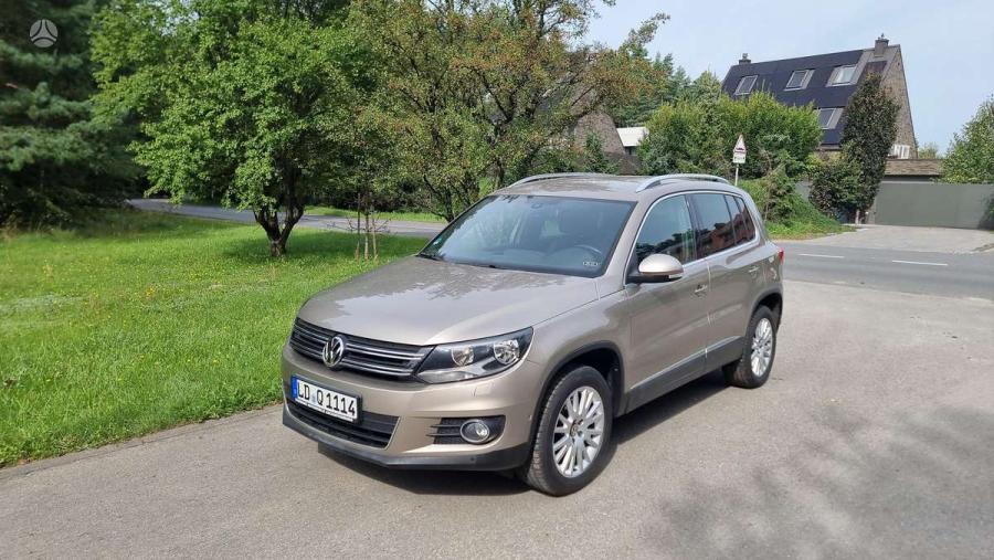 Brūns Volkswagen Tiguan 2013 Viļņa, ar dzinēja tilpumu 1.39 L un nobraukumu 210 tūkst. km par 6999 €, foto 1 vietnē AUTOMOTO.COM.LV