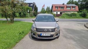 Brūns Volkswagen Tiguan 2013 Viļņa, ar dzinēja tilpumu 1.39 L un nobraukumu 210 tūkst. km par 6999 €, foto 4 vietnē AUTOMOTO.COM.LV