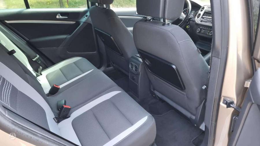 Brūns Volkswagen Tiguan 2013 Viļņa, ar dzinēja tilpumu 1.39 L un nobraukumu 210 tūkst. km par 6999 €, foto 18 vietnē AUTOMOTO.COM.LV