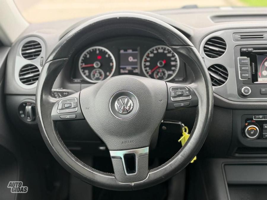 Brūns Volkswagen Tiguan 2013 Ukmergė, ar dzinēja tilpumu 2.00 L un nobraukumu 232 tūkst. km par 8750 €, foto 17 vietnē AUTOMOTO.COM.LV