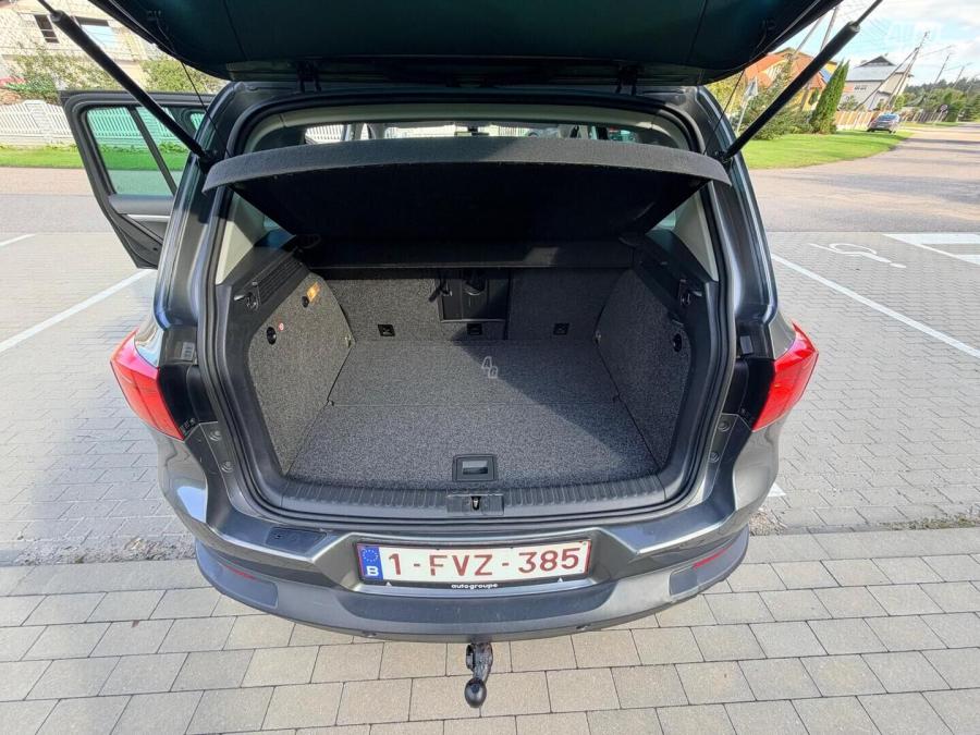 Brūns Volkswagen Tiguan 2013 Ignalina, ar dzinēja tilpumu 2.00 L un nobraukumu 233 tūkst. km par 8990 €, foto 9 vietnē AUTOMOTO.COM.LV