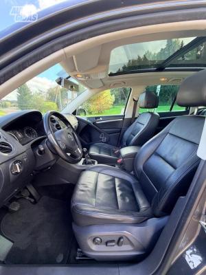 Brūns Volkswagen Tiguan 2013 Ignalina, ar dzinēja tilpumu 2.00 L un nobraukumu 233 tūkst. km par 8990 €, foto 18 vietnē AUTOMOTO.COM.LV