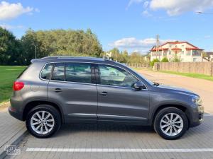 Brūns Volkswagen Tiguan 2013 Ignalina, ar dzinēja tilpumu 2.00 L un nobraukumu 233 tūkst. km par 8990 €, foto 22 vietnē AUTOMOTO.COM.LV