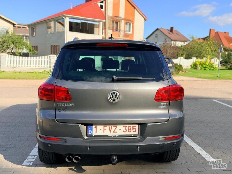 Brūns Volkswagen Tiguan 2013 Ignalina, ar dzinēja tilpumu 2.00 L un nobraukumu 233 tūkst. km par 8990 €, foto 23 vietnē AUTOMOTO.COM.LV