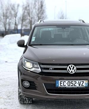 Brown Volkswagen Tiguan 2014 in Taurage, with an engine capacity of 1.97 L and mileage of 225 thousand km for 10400 €, photo 4 on AUTOMOTO.COM.LV
