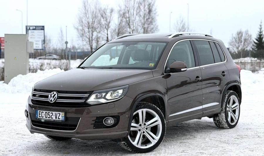 Brown Volkswagen Tiguan 2014 in Taurage, with an engine capacity of 1.97 L and mileage of 225 thousand km for 10400 €, photo 5 on AUTOMOTO.COM.LV