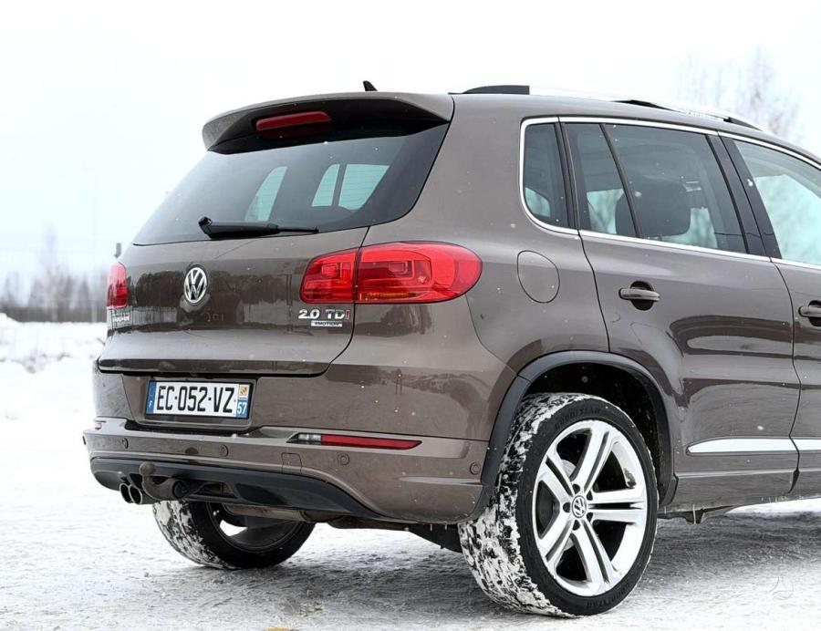 Brown Volkswagen Tiguan 2014 in Taurage, with an engine capacity of 1.97 L and mileage of 225 thousand km for 10400 €, photo 22 on AUTOMOTO.COM.LV