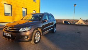 Brūns Volkswagen Tiguan 2014 Kelmė, ar dzinēja tilpumu 2.00 L un nobraukumu 120 tūkst. km par 10800 €, foto 2 vietnē AUTOMOTO.COM.LV