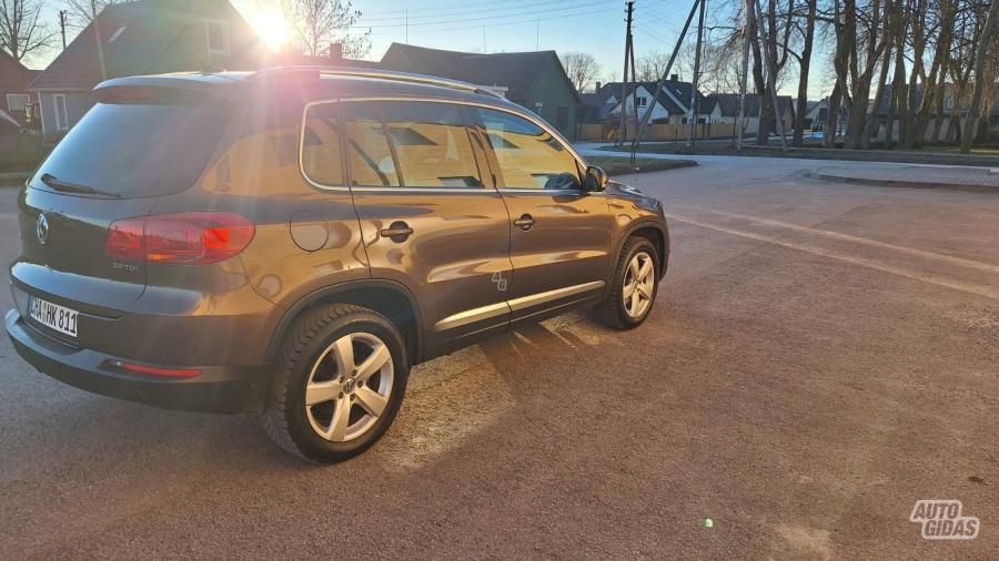 Brūns Volkswagen Tiguan 2014 Kelmė, ar dzinēja tilpumu 2.00 L un nobraukumu 120 tūkst. km par 10800 €, foto 6 vietnē AUTOMOTO.COM.LV
