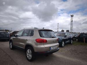 Brūns Volkswagen Tiguan 2014 Viļņa, ar dzinēja tilpumu 2.00 L un nobraukumu 246 tūkst. km par 9850 €, foto 6 vietnē AUTOMOTO.COM.LV