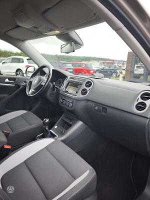 Brūns Volkswagen Tiguan 2014 Viļņa, ar dzinēja tilpumu 2.00 L un nobraukumu 246 tūkst. km par 9850 €, foto 15 vietnē AUTOMOTO.COM.LV