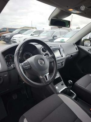 Brūns Volkswagen Tiguan 2014 Viļņa, ar dzinēja tilpumu 2.00 L un nobraukumu 246 tūkst. km par 9850 €, foto 21 vietnē AUTOMOTO.COM.LV