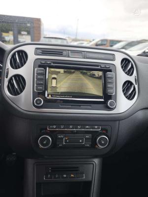 Brūns Volkswagen Tiguan 2014 Viļņa, ar dzinēja tilpumu 2.00 L un nobraukumu 246 tūkst. km par 9850 €, foto 26 vietnē AUTOMOTO.COM.LV