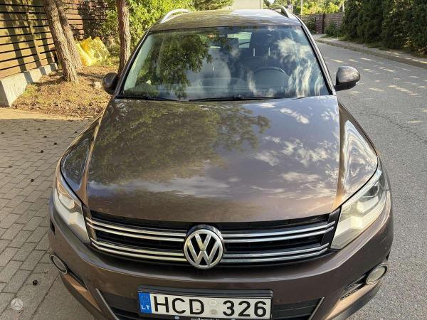 Brūns Volkswagen Tiguan 2014 Viļņa, ar dzinēja tilpumu 1.97 L un nobraukumu 230 tūkst. km par 9800 €, foto 3 vietnē AUTOMOTO.COM.LV