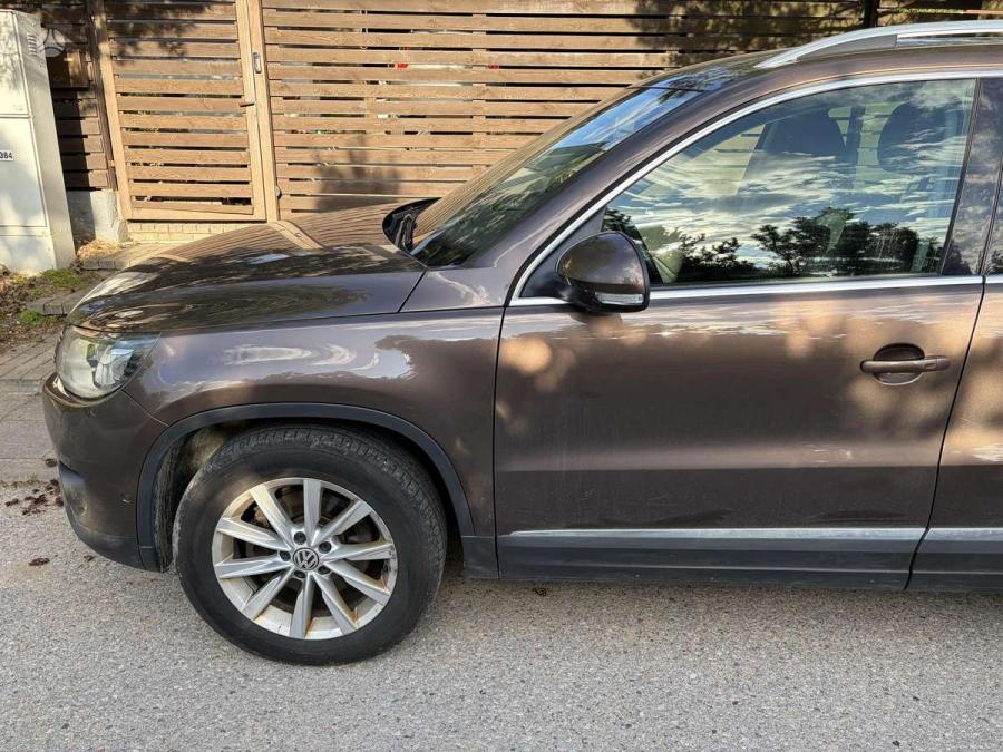 Brūns Volkswagen Tiguan 2014 Viļņa, ar dzinēja tilpumu 1.97 L un nobraukumu 230 tūkst. km par 9800 €, foto 5 vietnē AUTOMOTO.COM.LV