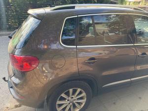 Brūns Volkswagen Tiguan 2014 Viļņa, ar dzinēja tilpumu 1.97 L un nobraukumu 230 tūkst. km par 9800 €, foto 10 vietnē AUTOMOTO.COM.LV