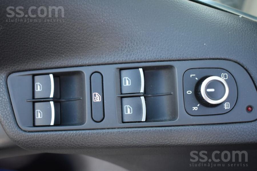 Brūns Volkswagen Tiguan 2014 Talsi, ar dzinēja tilpumu 2.00 L un nobraukumu 152 tūkst. km par 10500 €, foto 12 vietnē AUTOMOTO.COM.LV