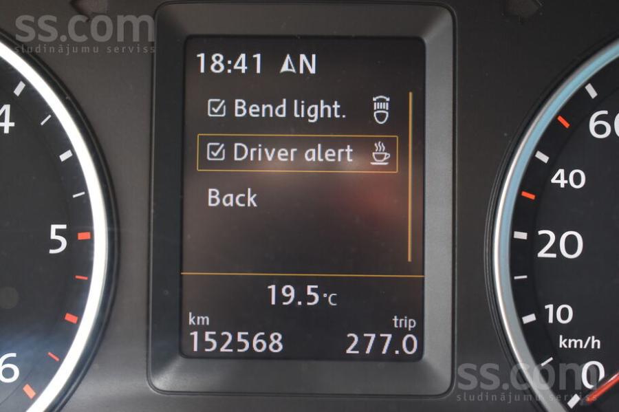 Brūns Volkswagen Tiguan 2014 Talsi, ar dzinēja tilpumu 2.00 L un nobraukumu 152 tūkst. km par 10500 €, foto 25 vietnē AUTOMOTO.COM.LV