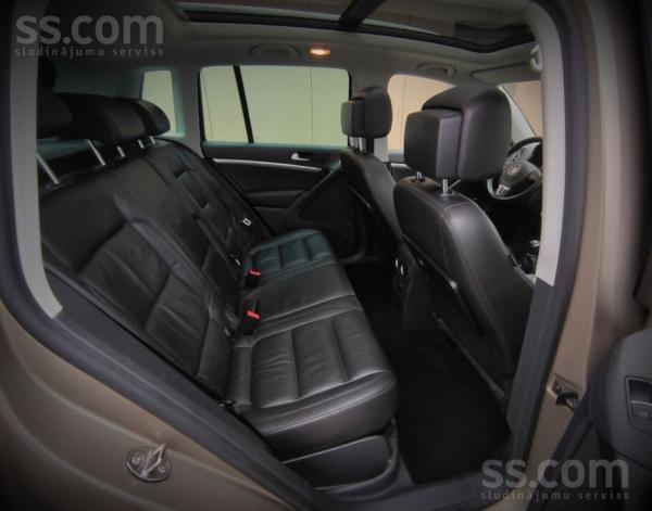 Brūns Volkswagen Tiguan 2014 Tukums, ar dzinēja tilpumu 2.00 L un nobraukumu 301 tūkst. km par 8500 €, foto 9 vietnē AUTOMOTO.COM.LV