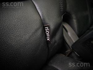 Brown Volkswagen Tiguan 2014 in Tukums, with an engine capacity of 2.00 L and mileage of 301 thousand km for 8500 €, photo 11 on AUTOMOTO.COM.LV