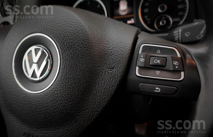 Brown Volkswagen Tiguan 2014 in Tukums, with an engine capacity of 2.00 L and mileage of 301 thousand km for 8500 €, photo 13 on AUTOMOTO.COM.LV