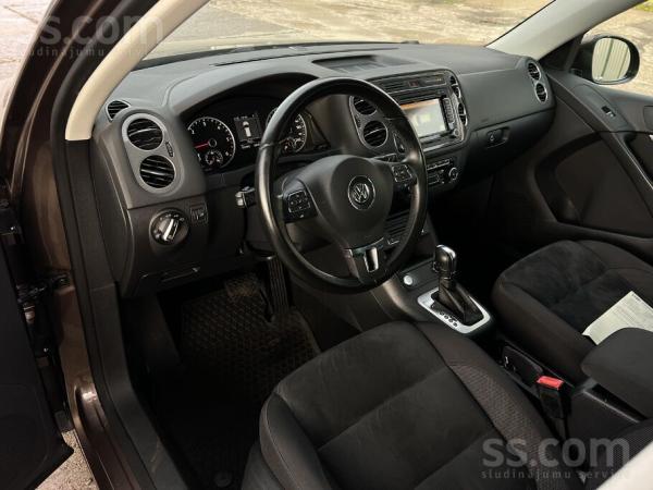 Brūns Volkswagen Tiguan 2014 Rīga, ar dzinēja tilpumu 2.00 L un nobraukumu 187 tūkst. km par 8750 €, foto 9 vietnē AUTOMOTO.COM.LV