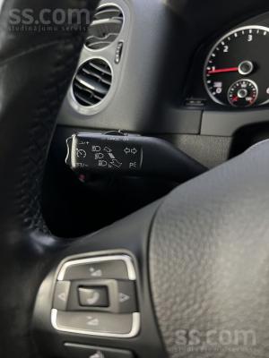 Brown Volkswagen Tiguan 2014 in Riga, with an engine capacity of 2.00 L and mileage of 187 thousand km for 8250 €, photo 19 on AUTOMOTO.COM.LV