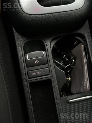 Brown Volkswagen Tiguan 2014 in Riga, with an engine capacity of 2.00 L and mileage of 187 thousand km for 8250 €, photo 20 on AUTOMOTO.COM.LV