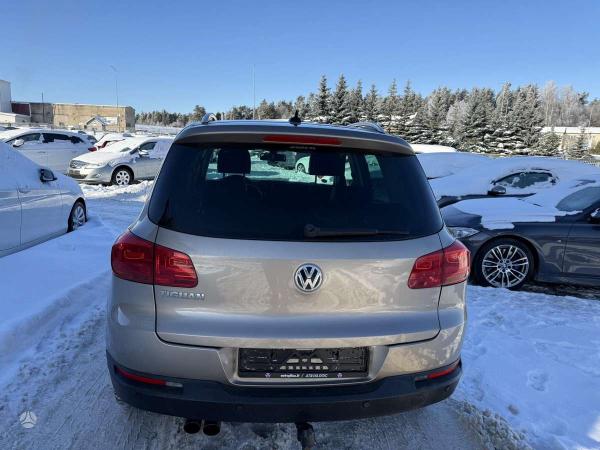 Brūns Volkswagen Tiguan 2015 Utena, ar dzinēja tilpumu 1.97 L un nobraukumu 159 tūkst. km par 10800 €, foto 5 vietnē AUTOMOTO.COM.LV