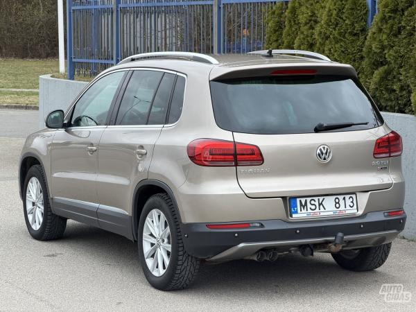 Brūns Volkswagen Tiguan 2015 Viļņa, ar dzinēja tilpumu 2.00 L un nobraukumu 225 tūkst. km par 12000 €, foto 2 vietnē AUTOMOTO.COM.LV