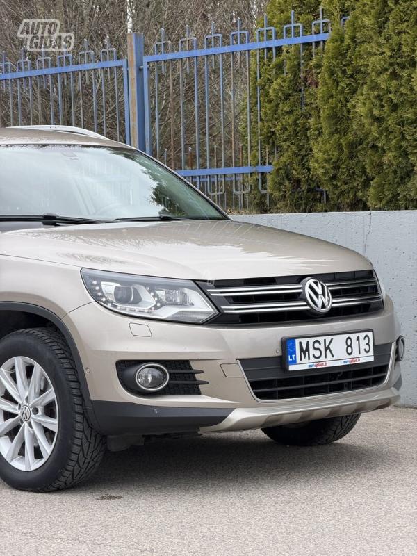 Brūns Volkswagen Tiguan 2015 Viļņa, ar dzinēja tilpumu 2.00 L un nobraukumu 225 tūkst. km par 12000 €, foto 8 vietnē AUTOMOTO.COM.LV