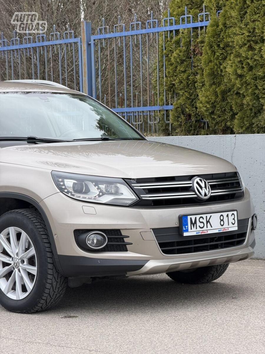 Brūns Volkswagen Tiguan 2015 Viļņa, ar dzinēja tilpumu 2.00 L un nobraukumu 225 tūkst. km par 12000 €, foto 9 vietnē AUTOMOTO.COM.LV