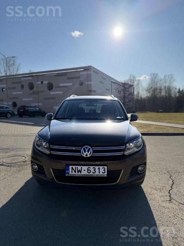 Brūns Volkswagen Tiguan 2015 Limbaži, ar dzinēja tilpumu 2.00 L un nobraukumu 174 tūkst. km par 10000 €, foto 1 vietnē AUTOMOTO.COM.LV