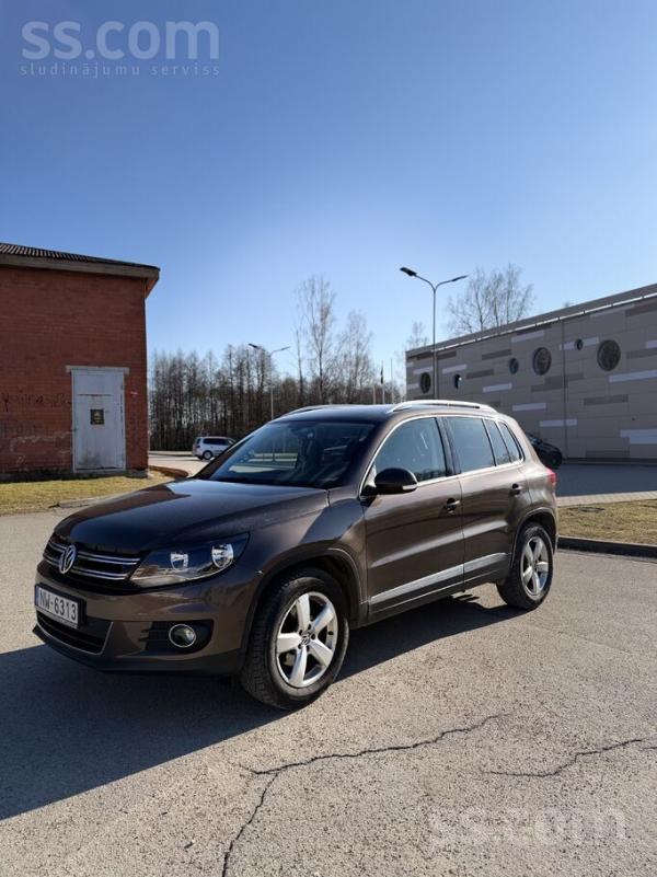 Brūns Volkswagen Tiguan 2015 Limbaži, ar dzinēja tilpumu 2.00 L un nobraukumu 174 tūkst. km par 10000 €, foto 2 vietnē AUTOMOTO.COM.LV